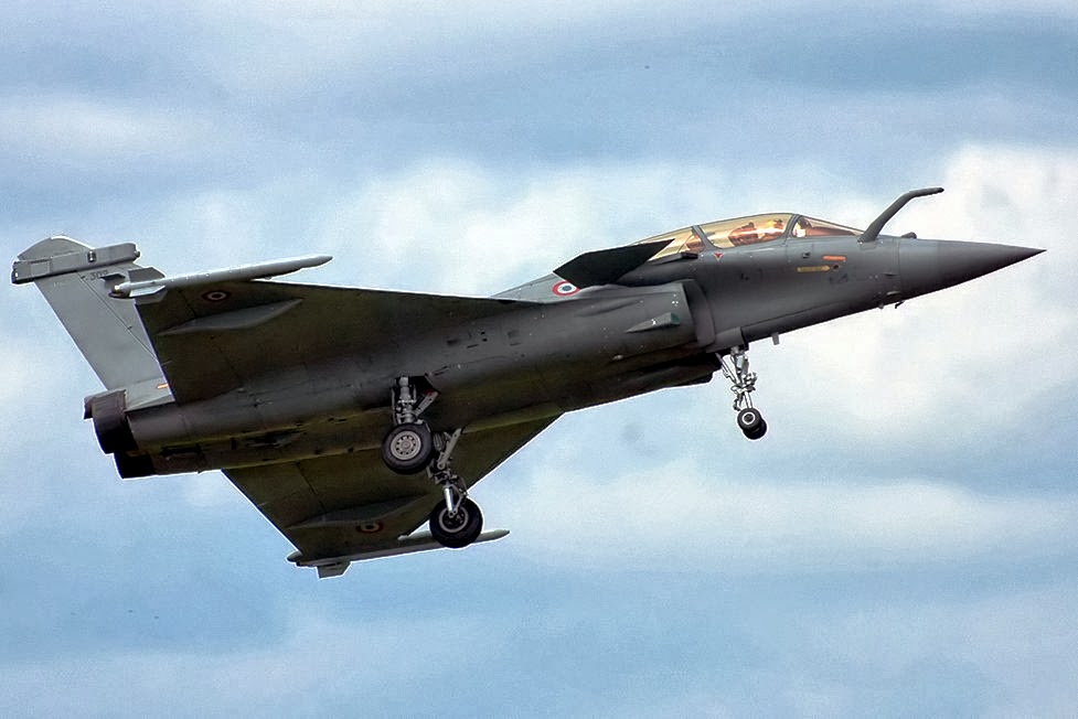 Defense Updates: French Air Force Receives First Tranche 4 Rafale ...