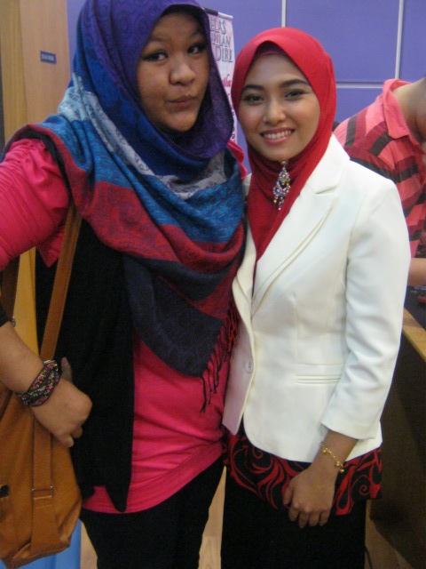 Bicara seorang Doraemon: Meet kak Maria Elena and Cik Epal