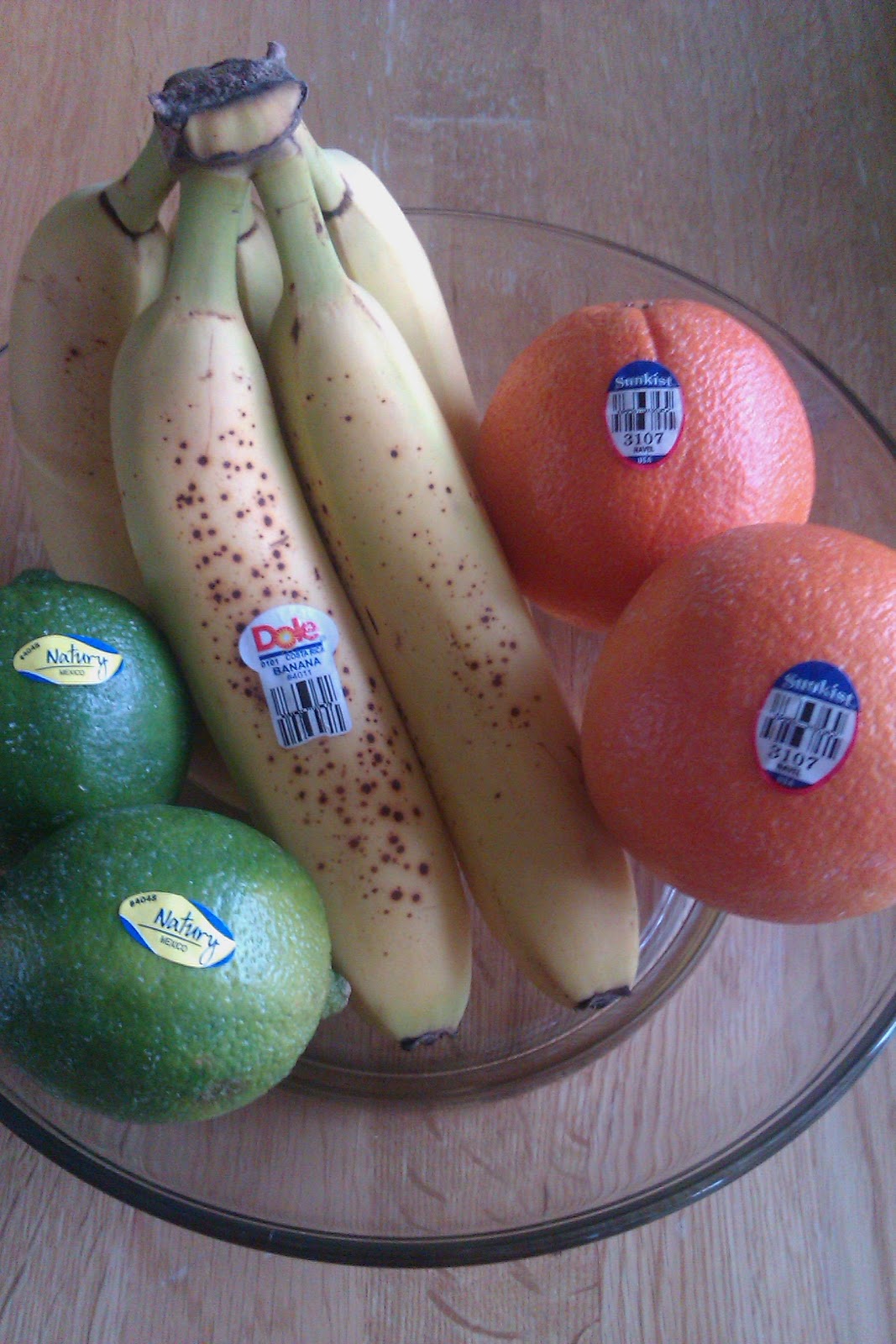 The Healthy Hoff: What Do Those Produce Stickers Tell Us?