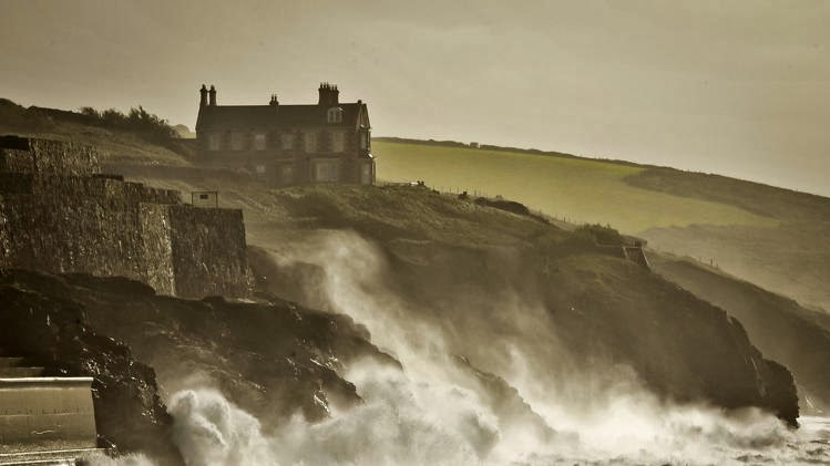 The Wild Reed: Cornwall's – and Winston Graham's – Angry Tide