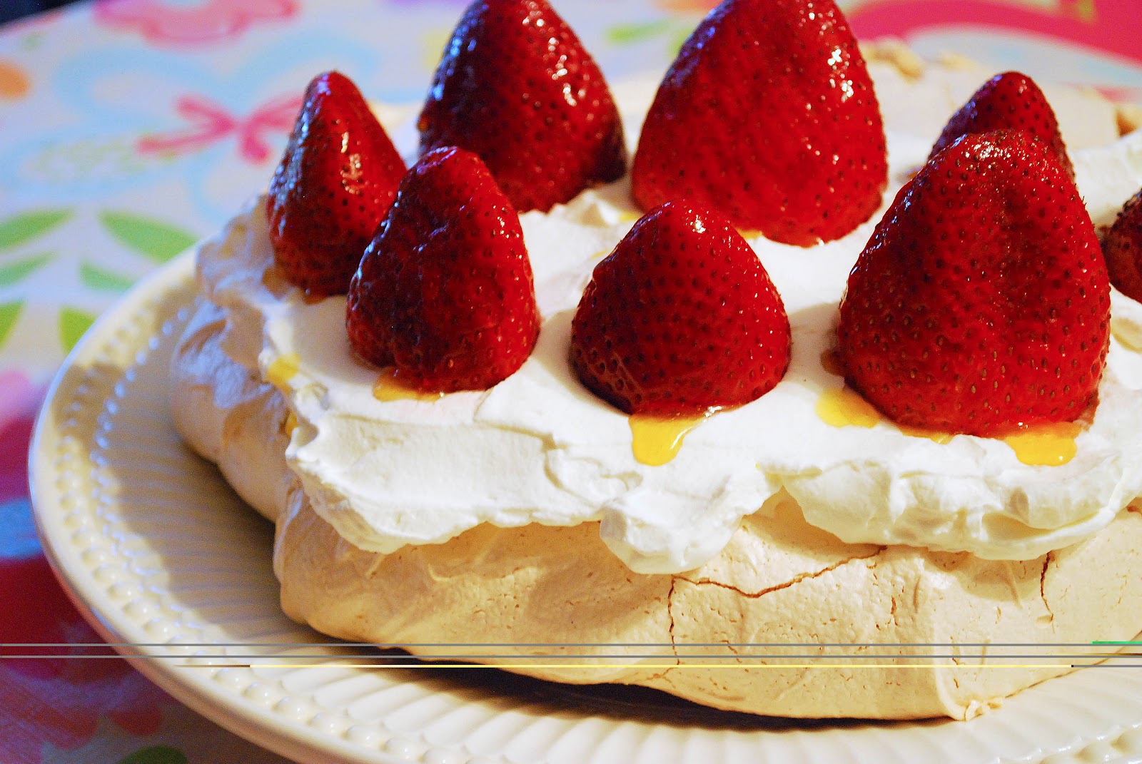 pavlova with strawberries and cream | fashionably foodie
