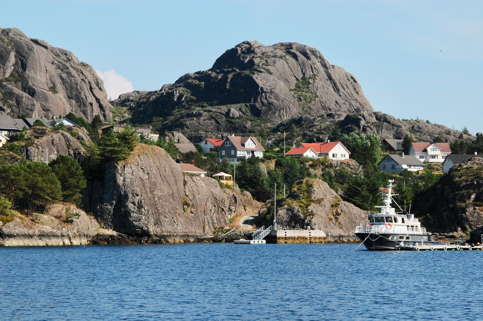 Marit og Jarl - Bilder.: Solund - tur med postbåten. - 2014 juli.