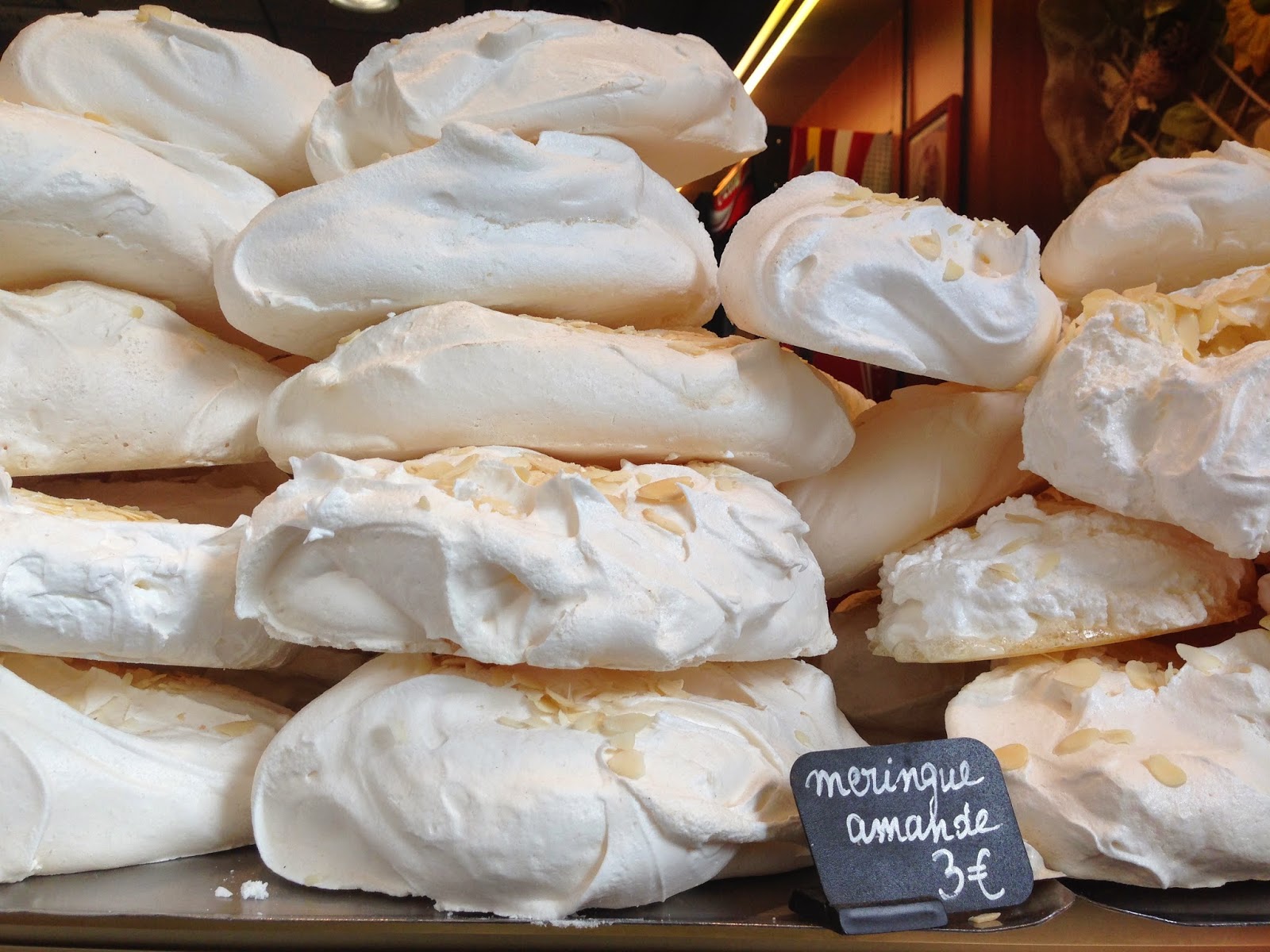 Focus On Paris: Almond meringues