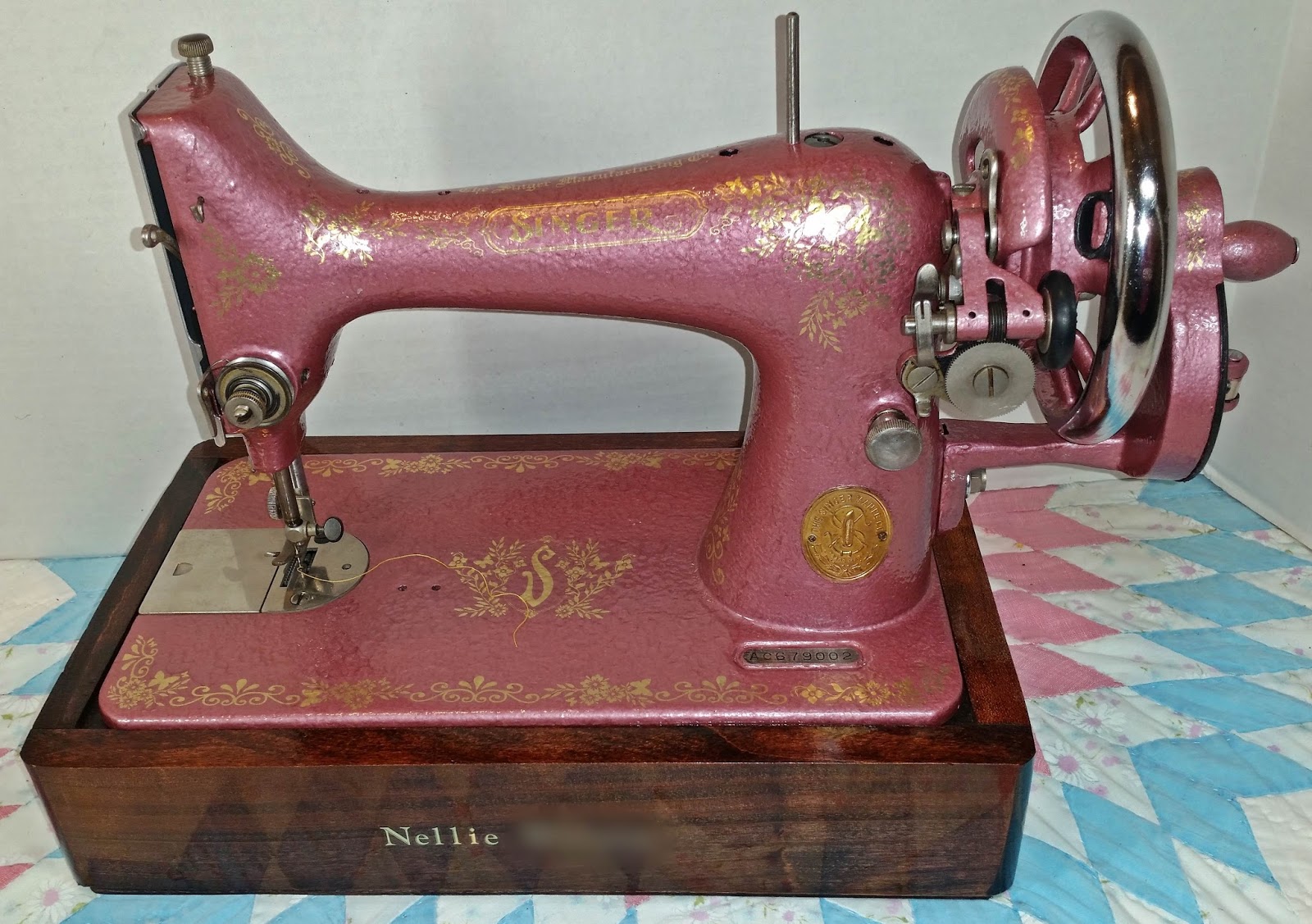 DragonPoodle Studio: Singer 99 conversion to hand crank, bobbin winder ...