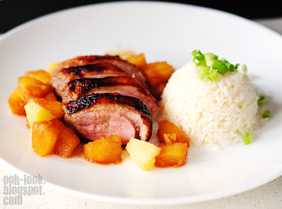 Ooh, Look...: Pineapple duck to the MAX!