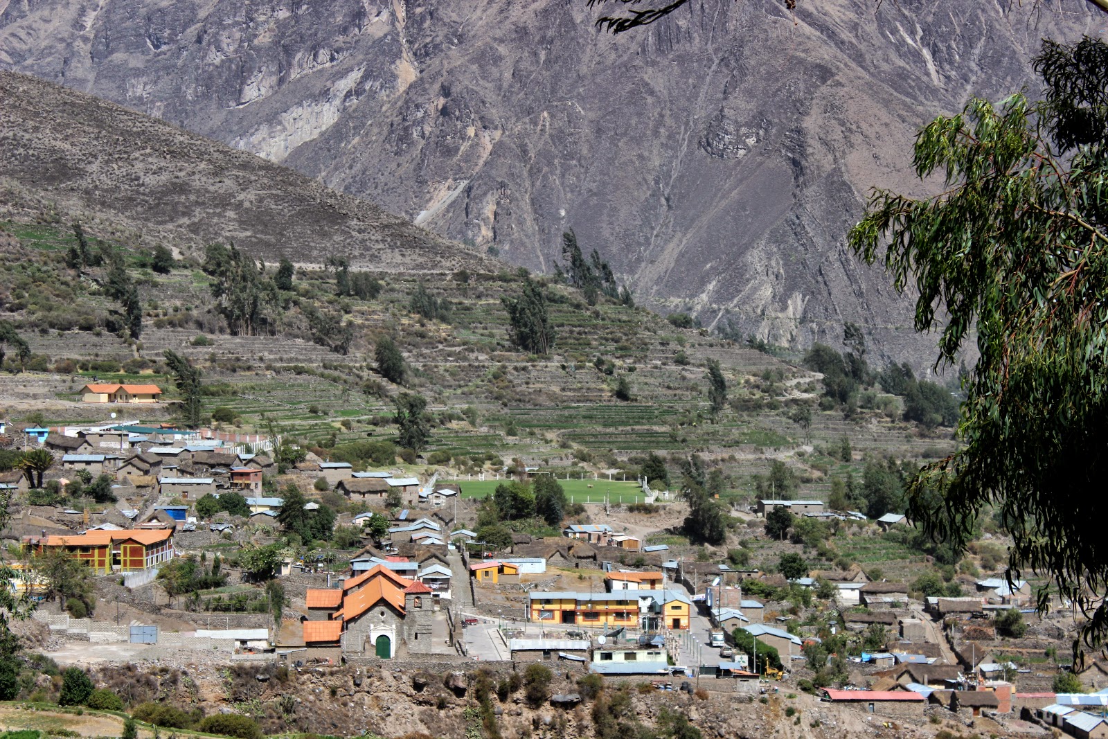 VALLE DE LOS VOLCANES: DISTRITO CHACHAS “LA PERLA DE CASTILLA”