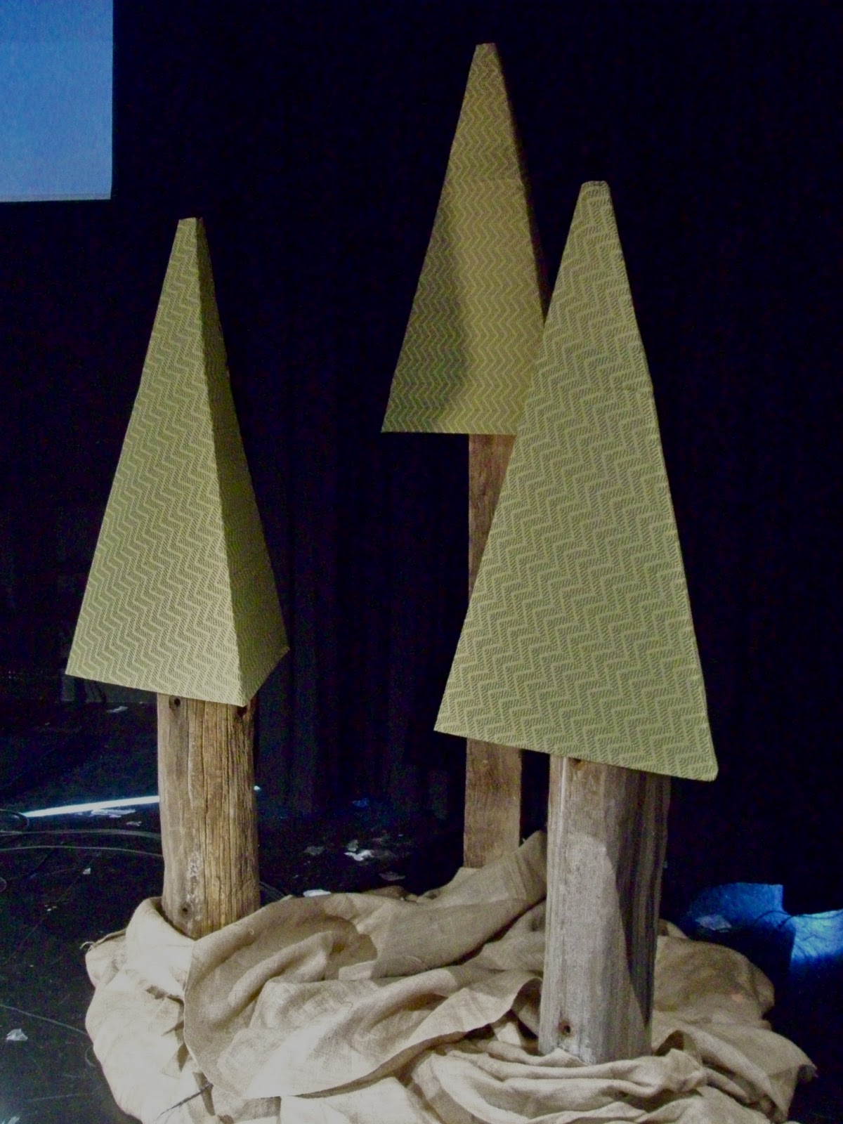 Sandie's Creative Culture: Set Design- Large Modern Trees needed!