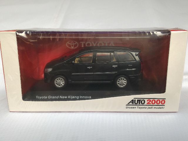 Diecast Miniatur Mobil Toyota Kijang Innova | DIECAST MINIATUR MOTOR ...