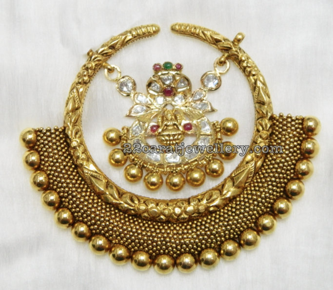 Lakshmi Locket 80 Grams - Jewellery Designs