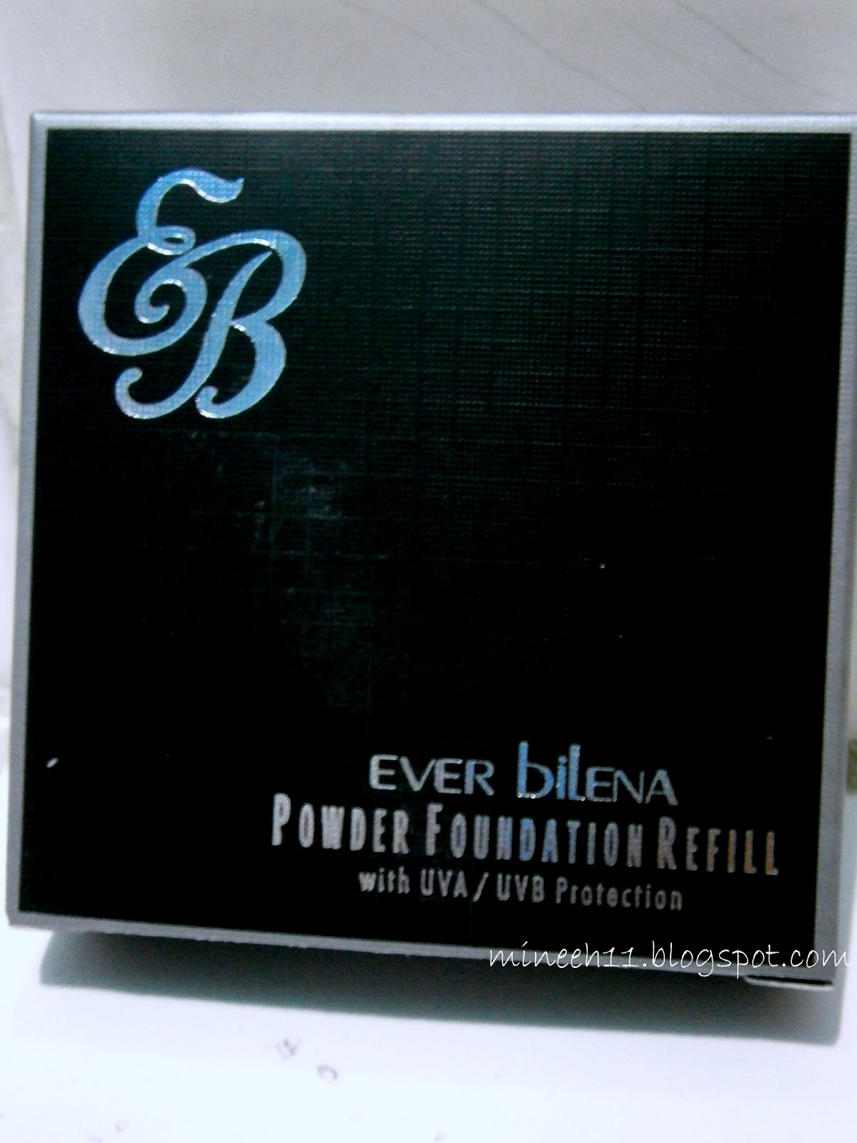 Mineeh11: Makeup Spotlight: EVER BILENA POWDER FOUNDATION