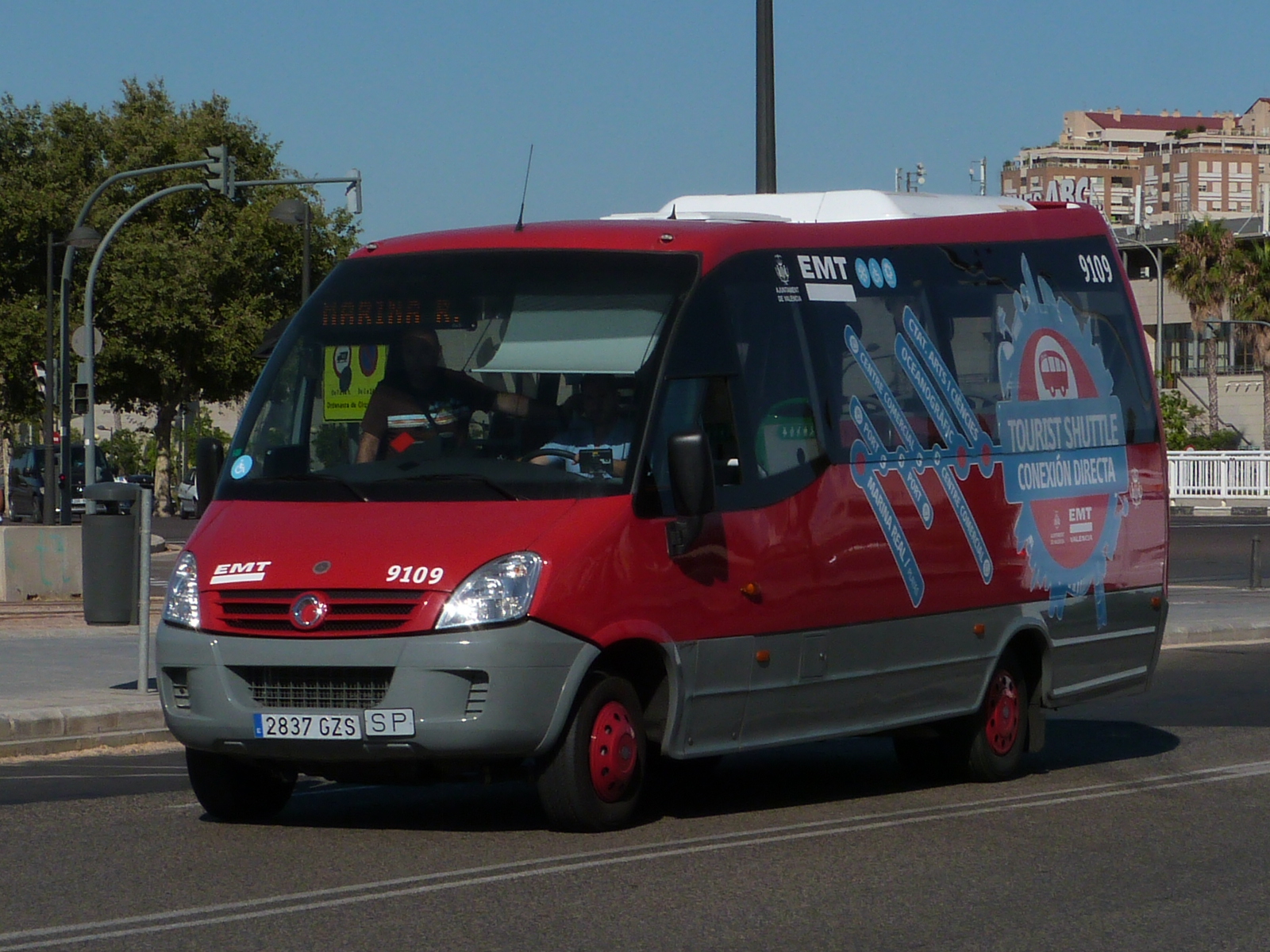 Autobuses de Valencia: El "Tourist Shuttle" de EMT Valencia mejora su ...