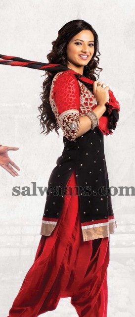 Isha Chawla Patiala Salwar - Indian Dresses