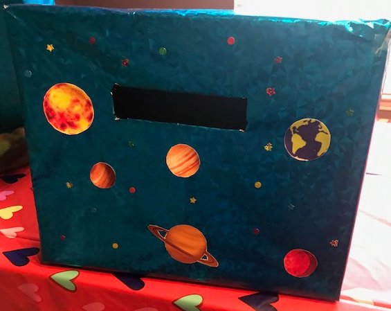 Cummins Life: Valentine's Boxes and Party