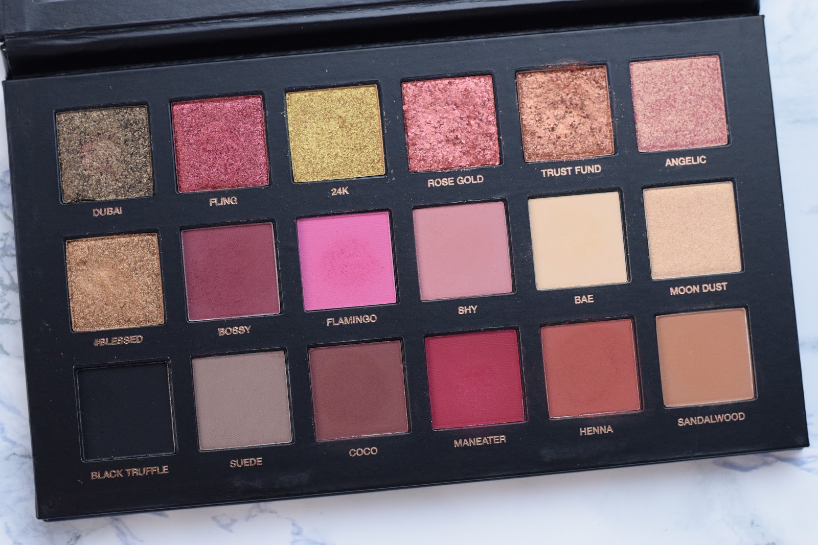 Reseña Paleta Huda Beauty Textured Shadows Rose Gold Edition | Carla Calvo.