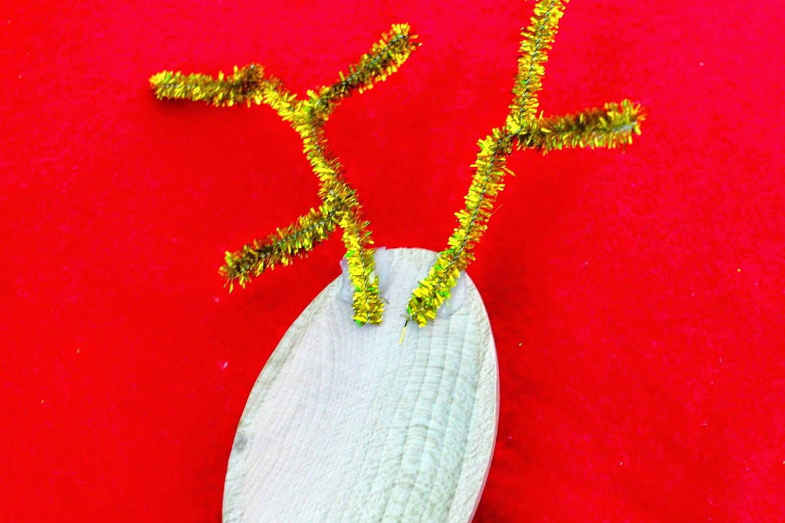 Santa and Rudolf Christmas Spoon Puppets - Messy Little Monster