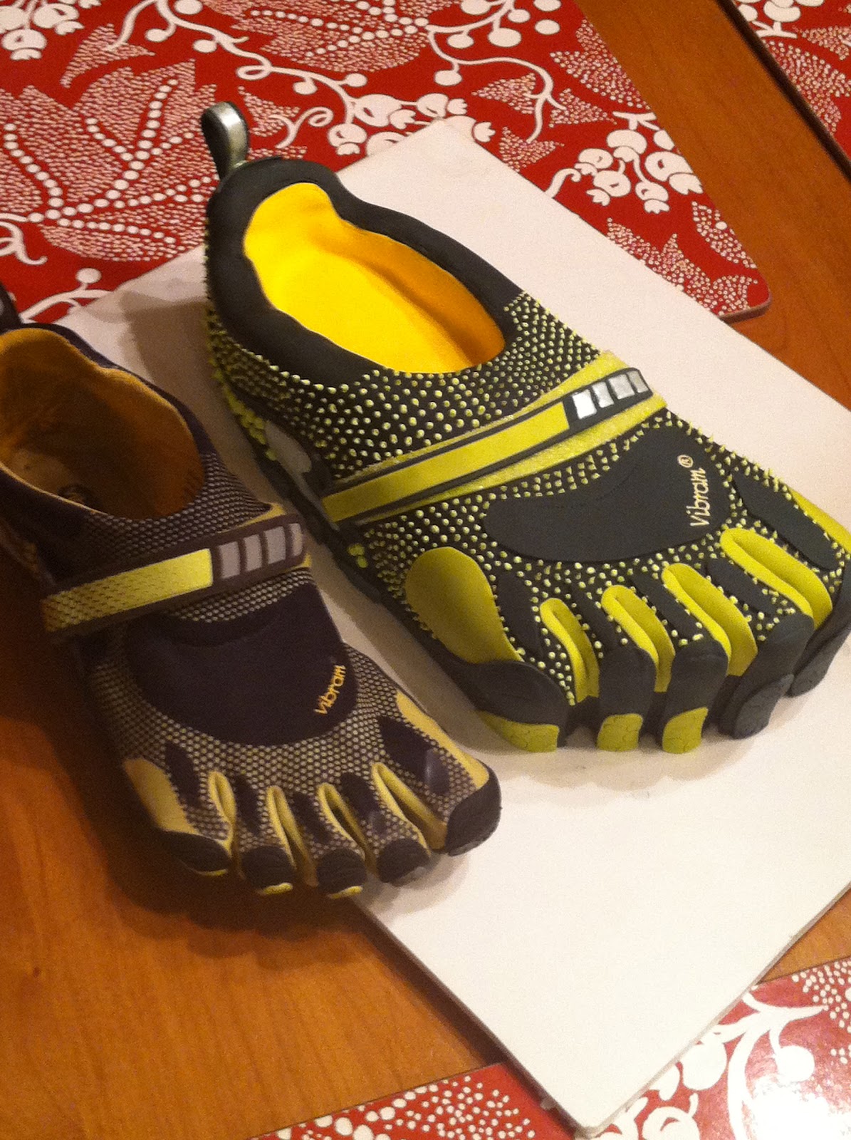 The Good Apple: Toe Shoe Vibram Cake