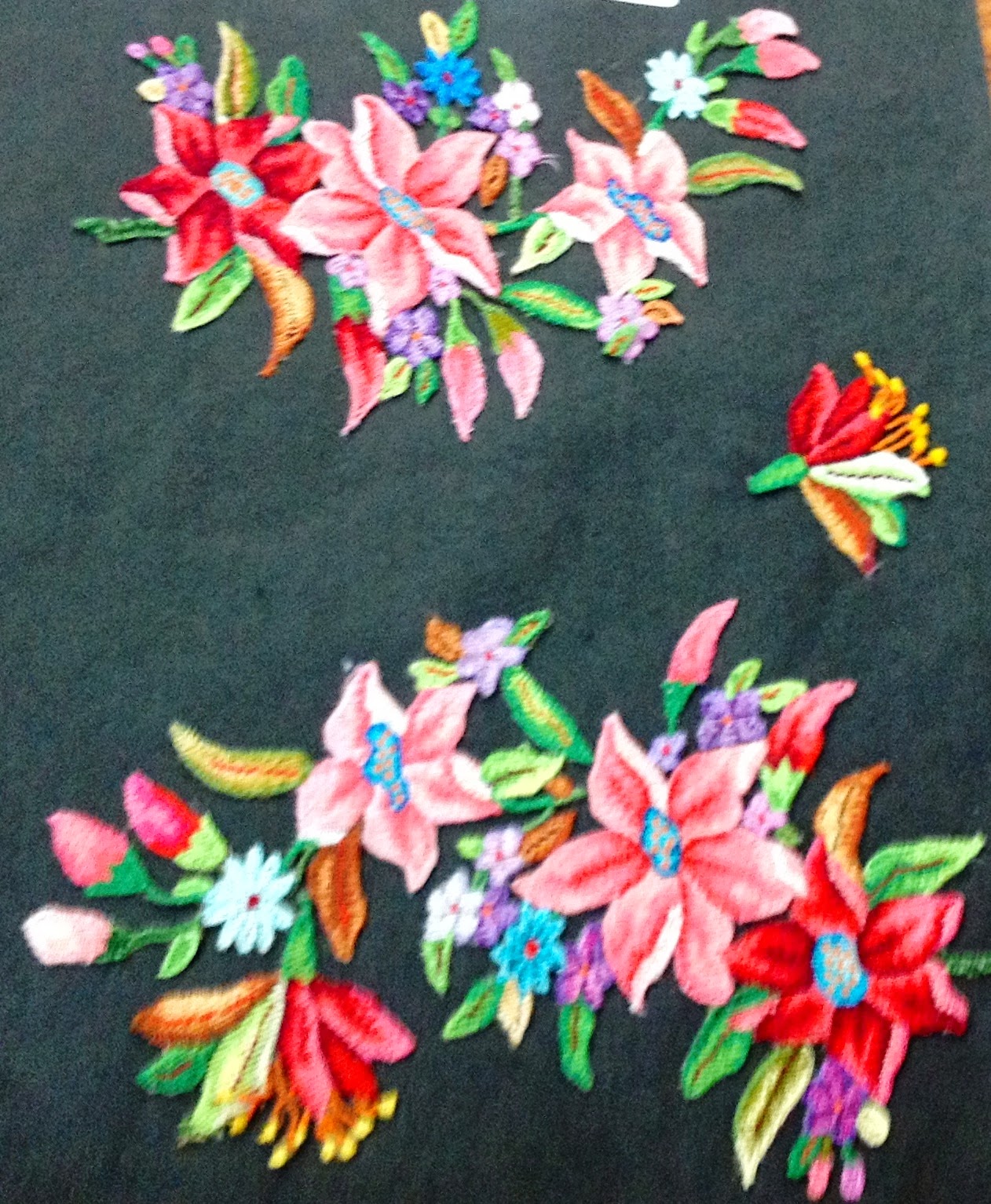 Petit Point Saree Borders - 9388816504: Saree Buttas- petit point