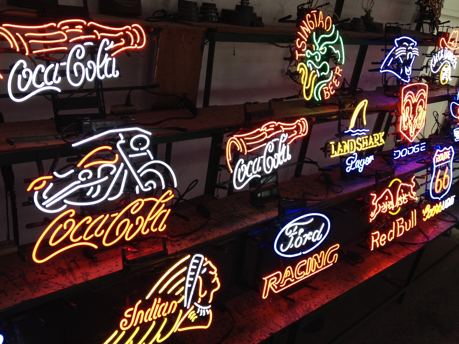 Wiki Neon Sign Blog: Coke Cola, Motorcycle, Indian, NFL, Ford, Red Bull ...