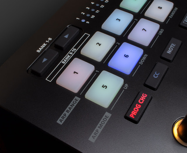 MATRIXSYNTH: New Roland A-88MKII MIDI Keyboard Controller