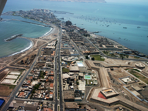 El Viejocaminante: ¿Por qué el Callao es Provincia Constitucional?