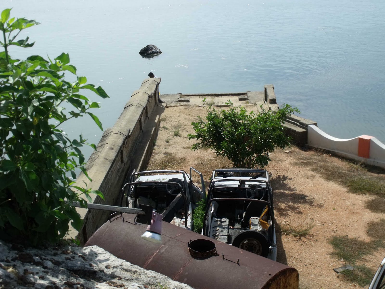 Images of Sri Lanka on blogspot.com: Old Dutch Fort, Batticaloa, Sri Lanka.