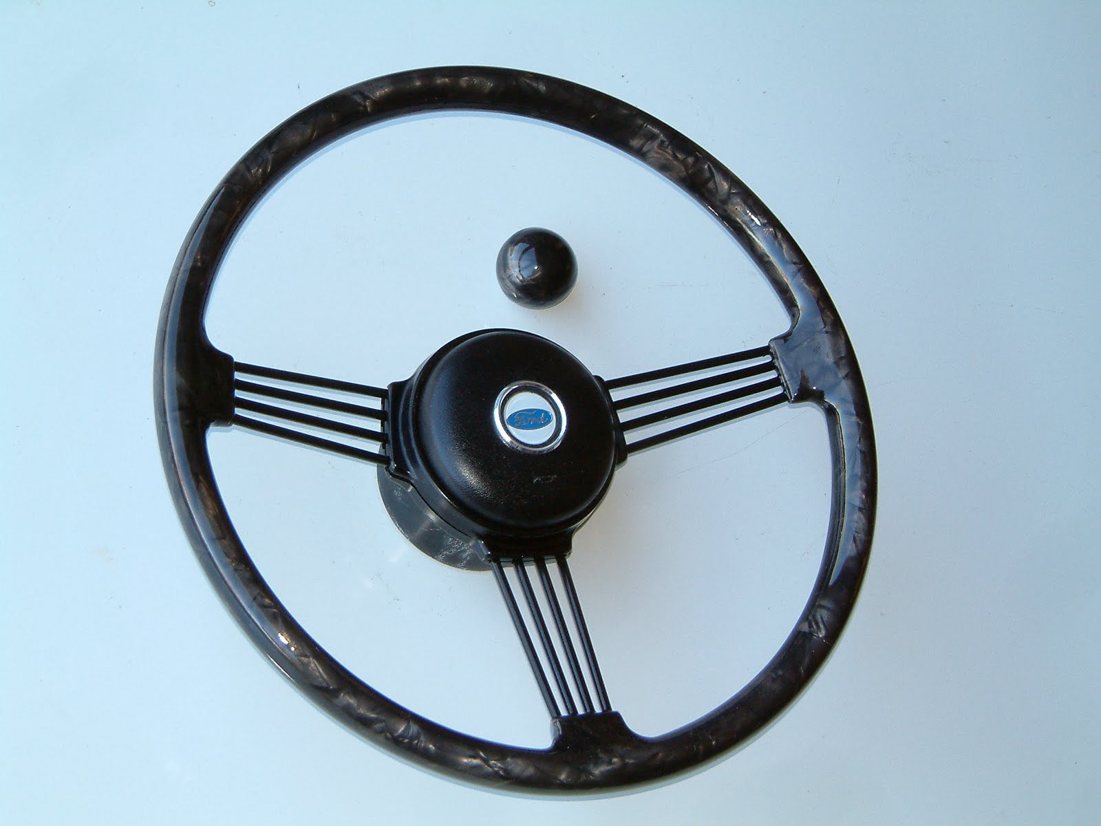 PearlCraft: MAZDA 1970's BANJO STEERING WHEEL