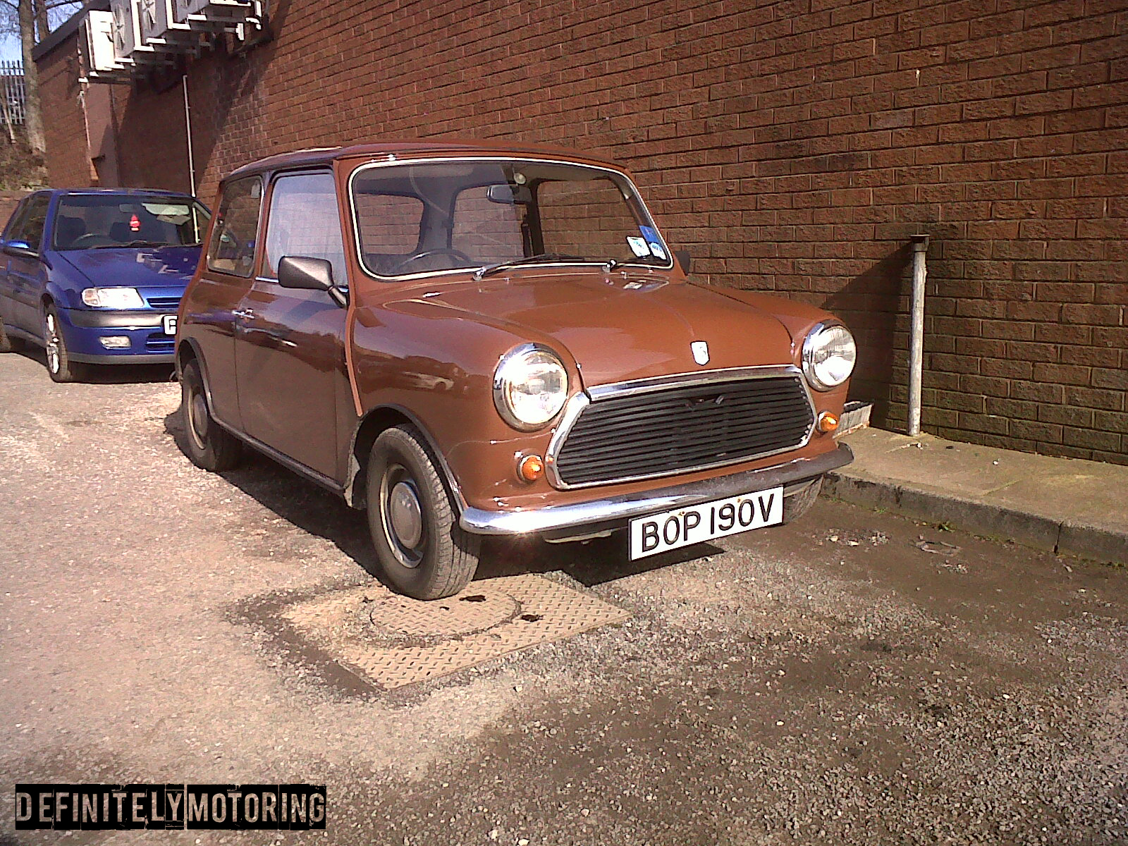 Definitely Motoring: Brown cars on the road