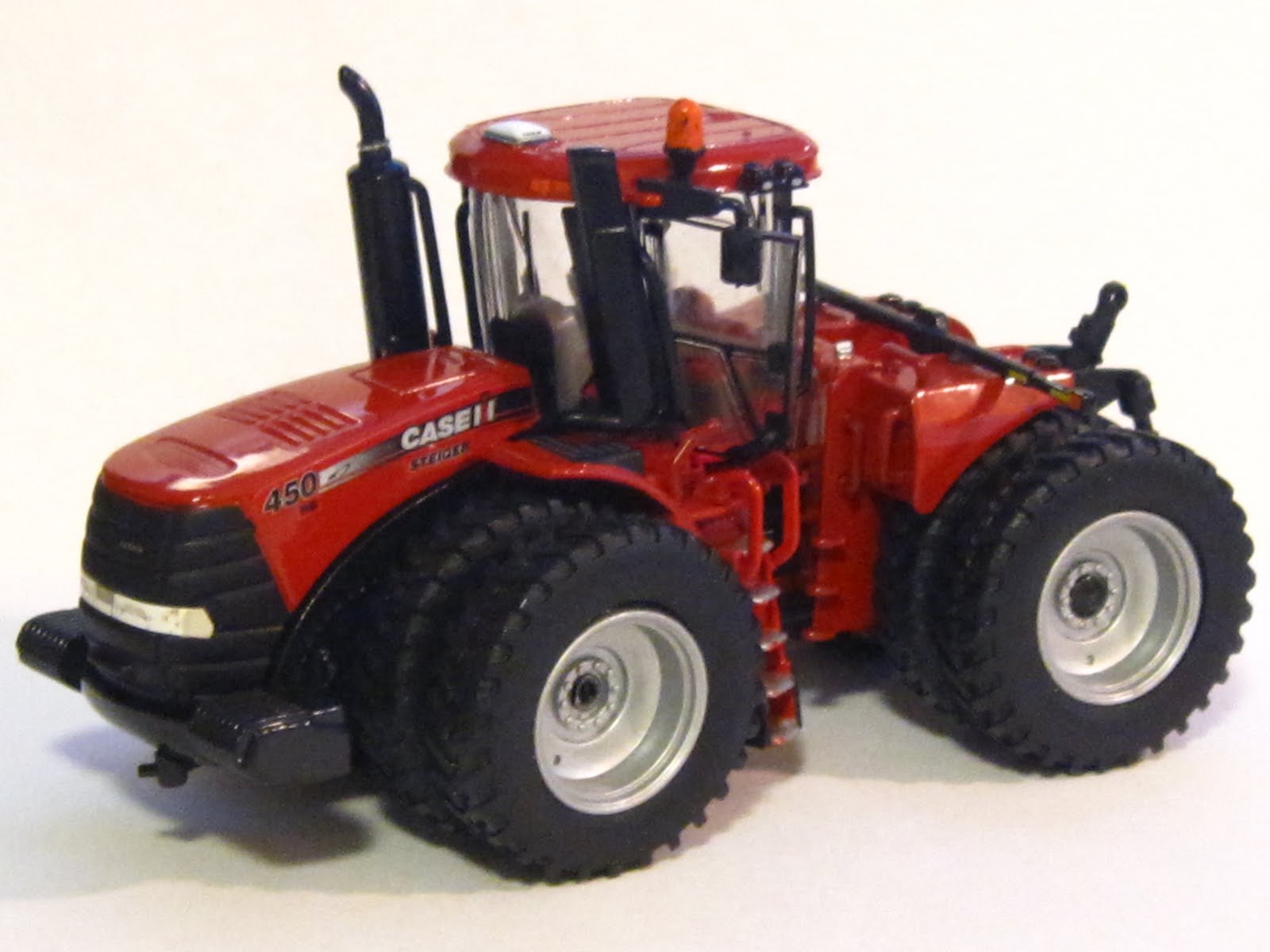 Zac's Tractors: New Model Release Case IH Authentics #3 Steiger STX 450