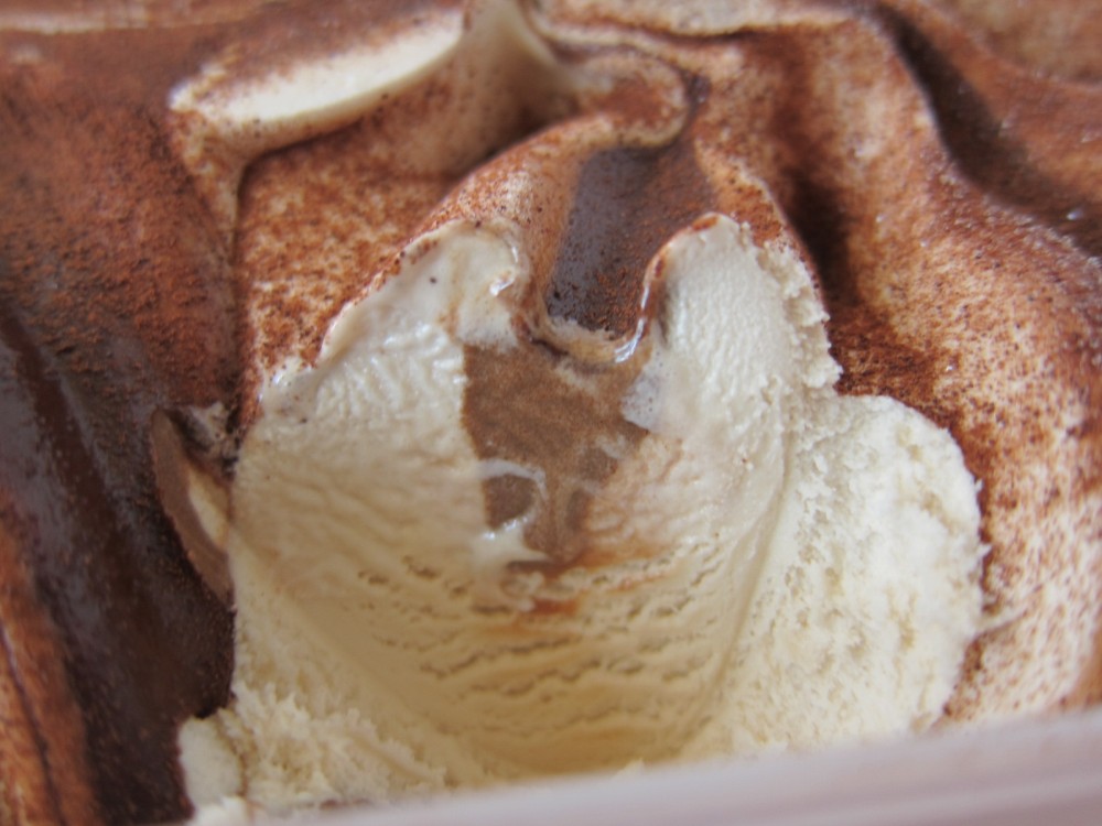 Frozen Friday: Breyers - Tiramisu Gelato Indulgences