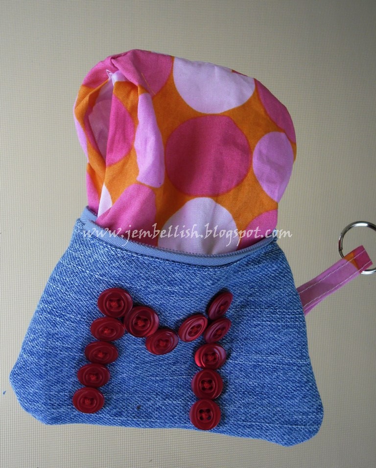 Creating my way to Success: iPod keychain case tutorial
