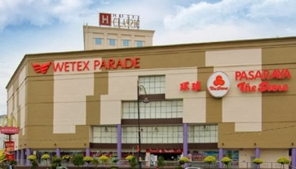 BERTEROMBER: Semalam di Muar