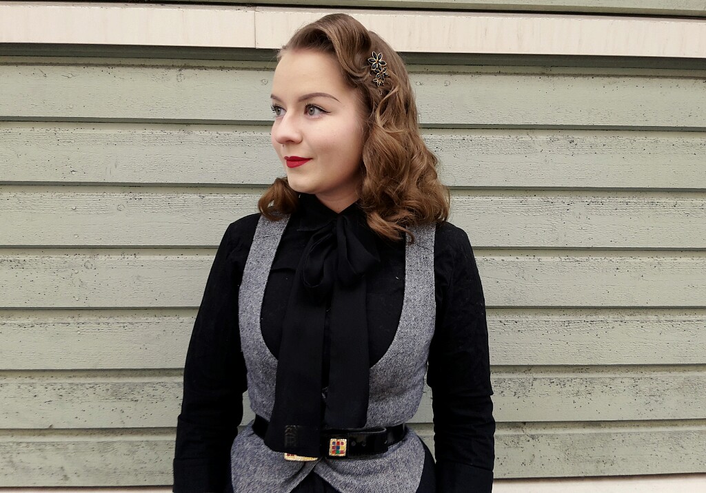 Miss Liida Inez: OOTD: 50s secretary
