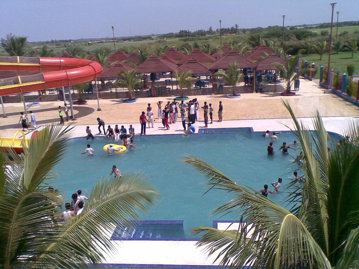 Gharo Water Park 'Sunway lagoon': Tour to Gharo Water Park (Sunway Lagoon)