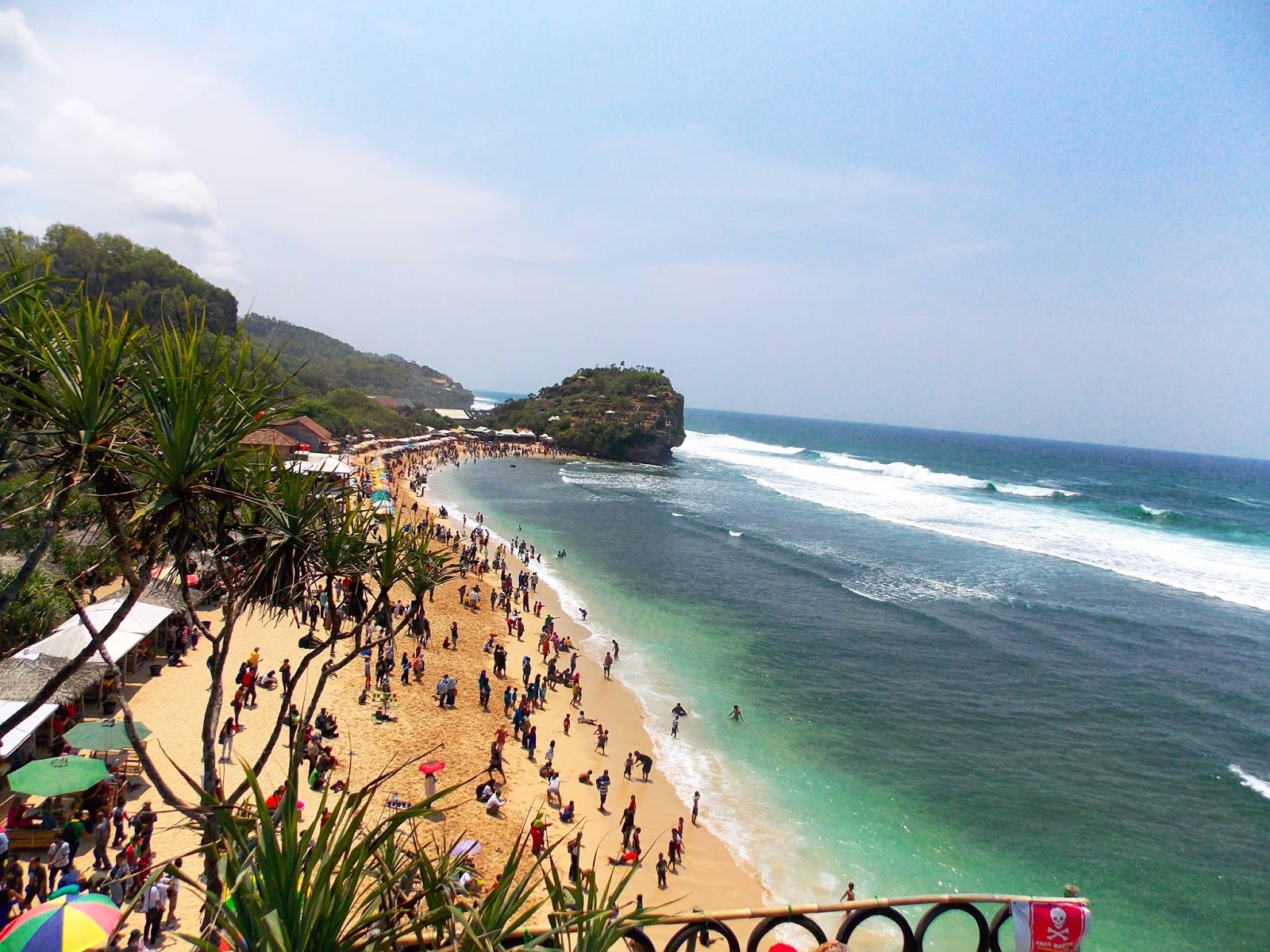 Pusat Pariwisata: Indrayanti Beach