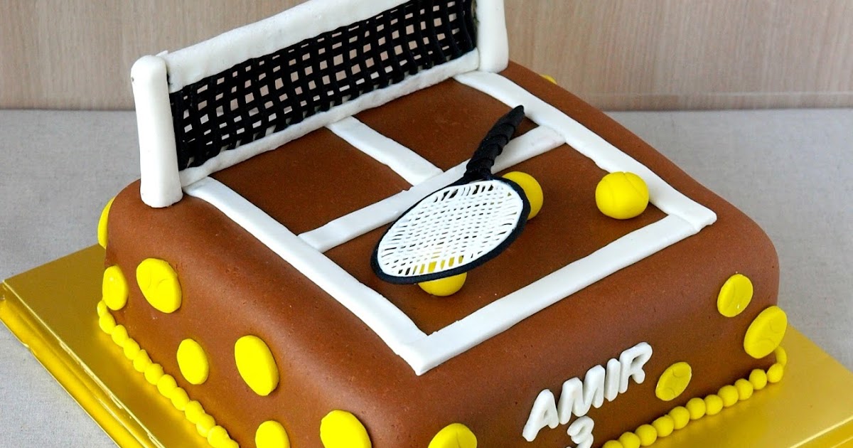 Clay Court Tennis Cake with 3D Tennis Racket Topper