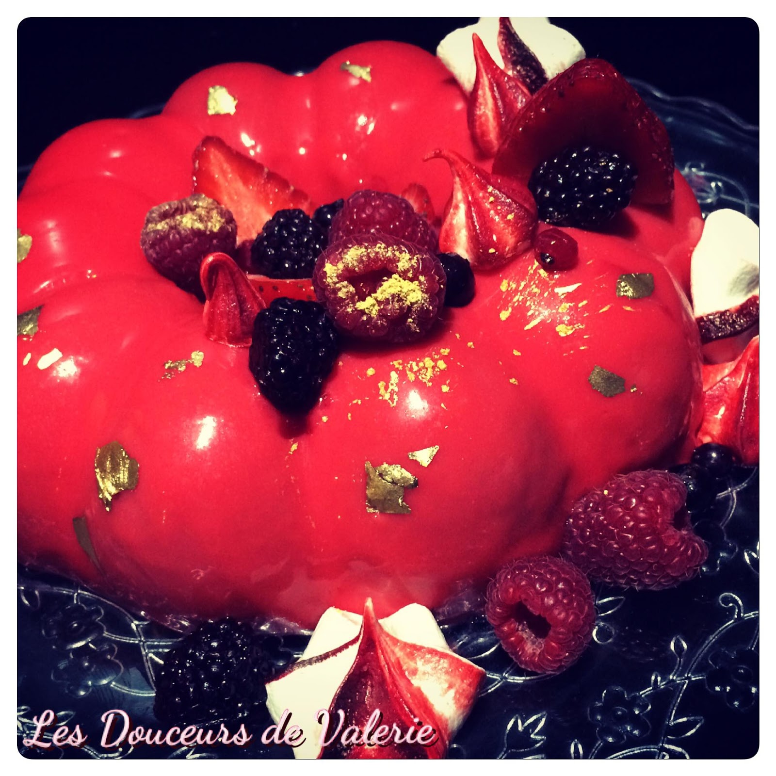 Les Douceurs de Valérie: 🍓Mon entremet aux fruits rouges 🍓