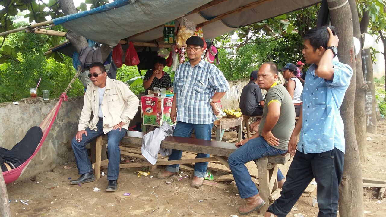 MUARA KARANG GAS PIPELINE PROJECT: Golden Joint welding After Swabbing Jr