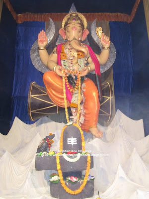 Mumbai Cha Ganpati: Kolbhat lane Cha Raja