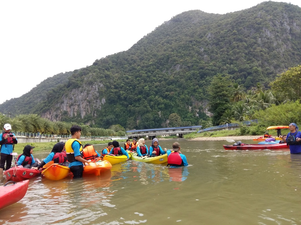 TRAVELOG: KAYAK SUNGAI BALING : ouhhhh Kayak Santai 18 km, Kepuasan Tip ...