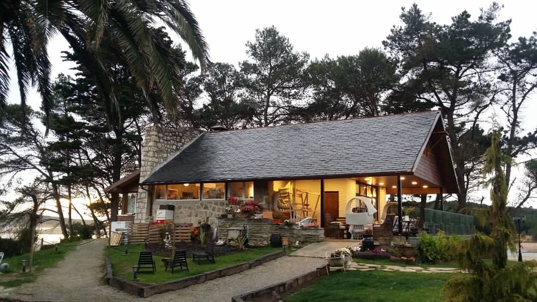 Cuéntame algo que no sepa: Avril en la ría.