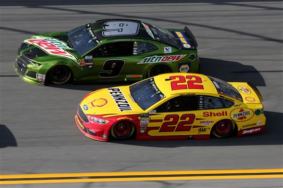NASCAR Notes: Elimination of ride-height rules creates bigger runs for ...