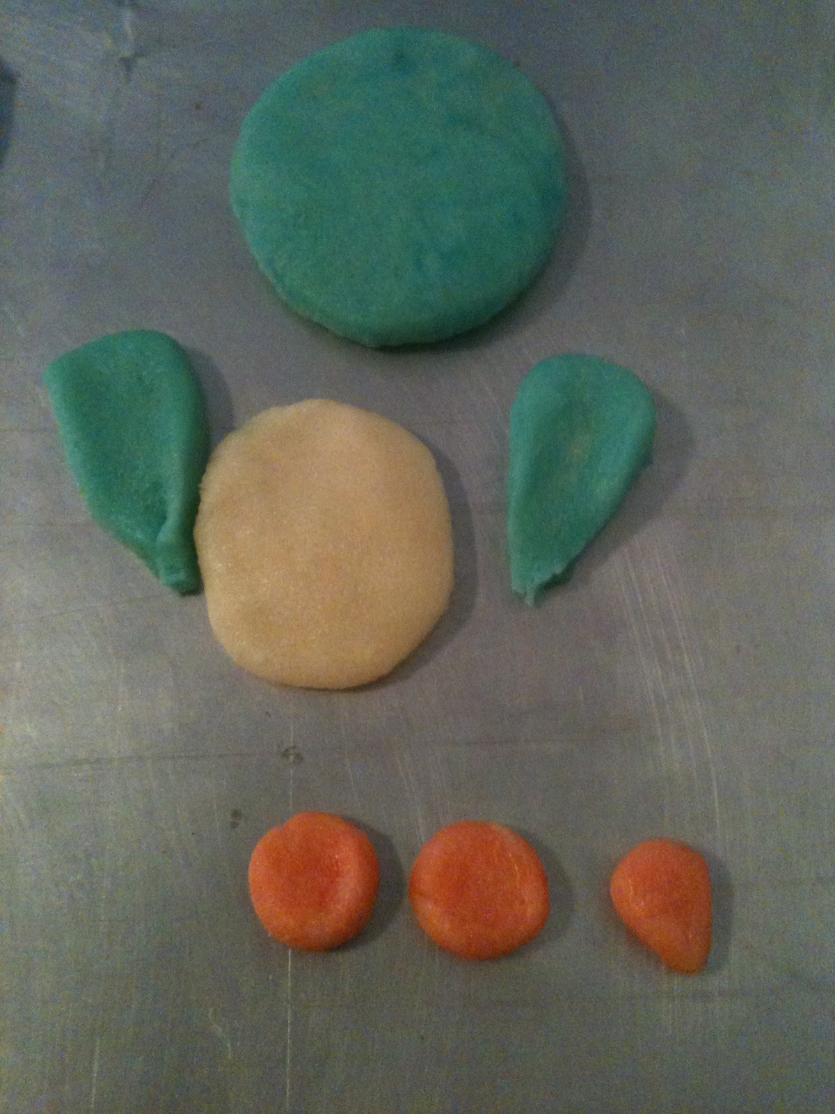 Kat Cooks the Books: And Tango Makes Three: Penguin Cookies