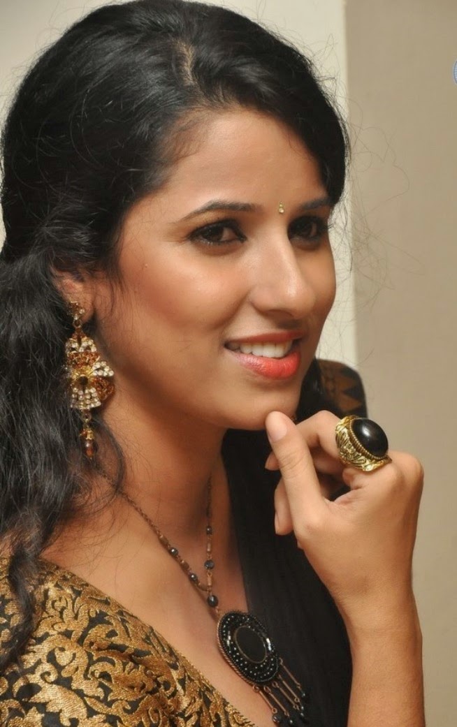 Actress Sravya Reddy Latest Cute Transparent Saree Stills - Cine Gallery