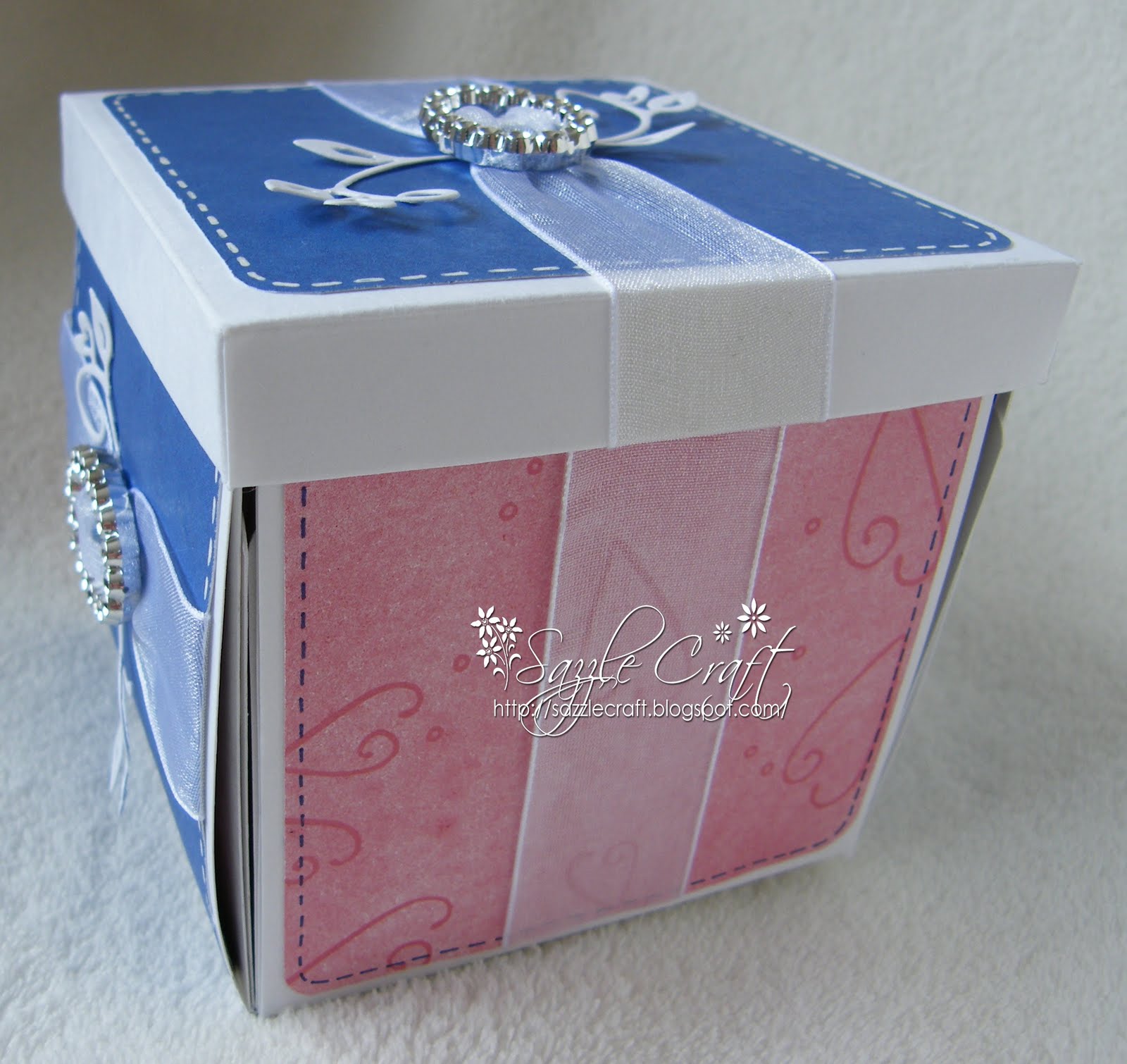 Sazzle Craft: Red, White & Blue Exploding Box