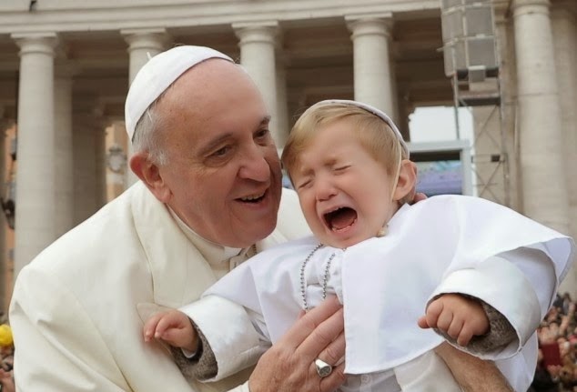 The Deluxe Delight Blog.: Little boy dressed as Pope.