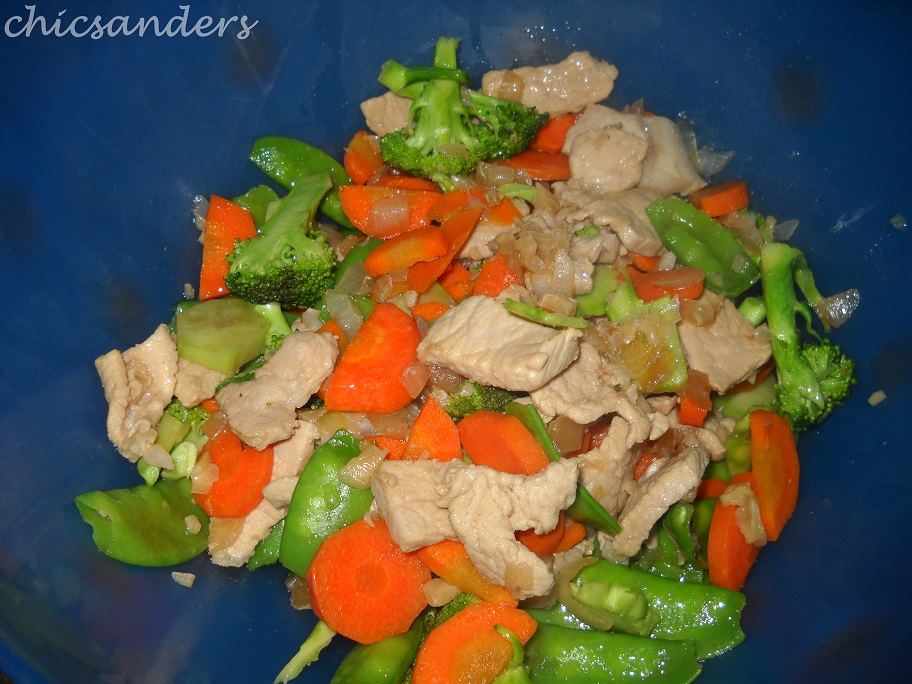 chicsanders: How to make Chinese Pancit Canton, the fast and easy way