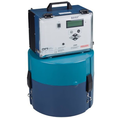 EL AGUA: Imágenes, folletos, afiches, reportajes, ...: Muestreador