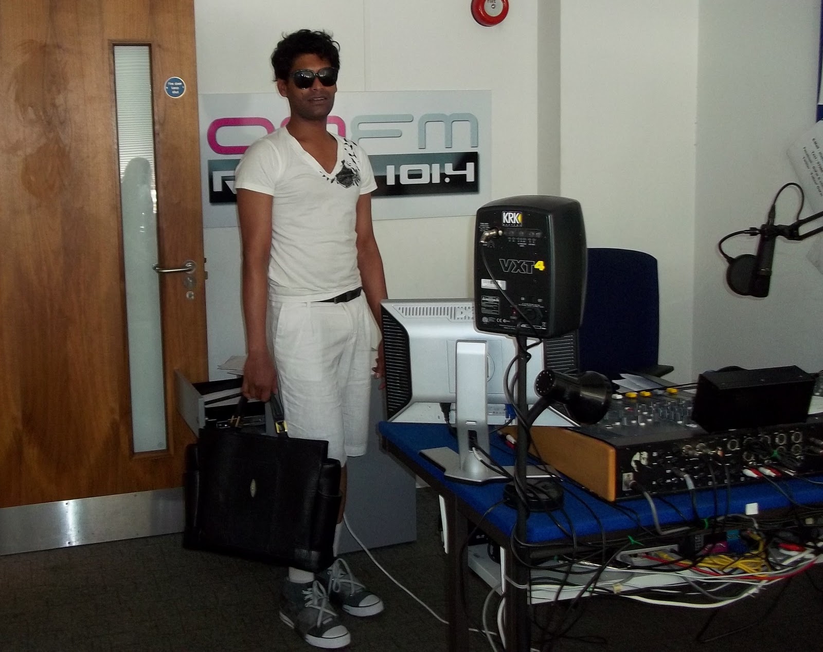 Emmanuel Ray: October 2011