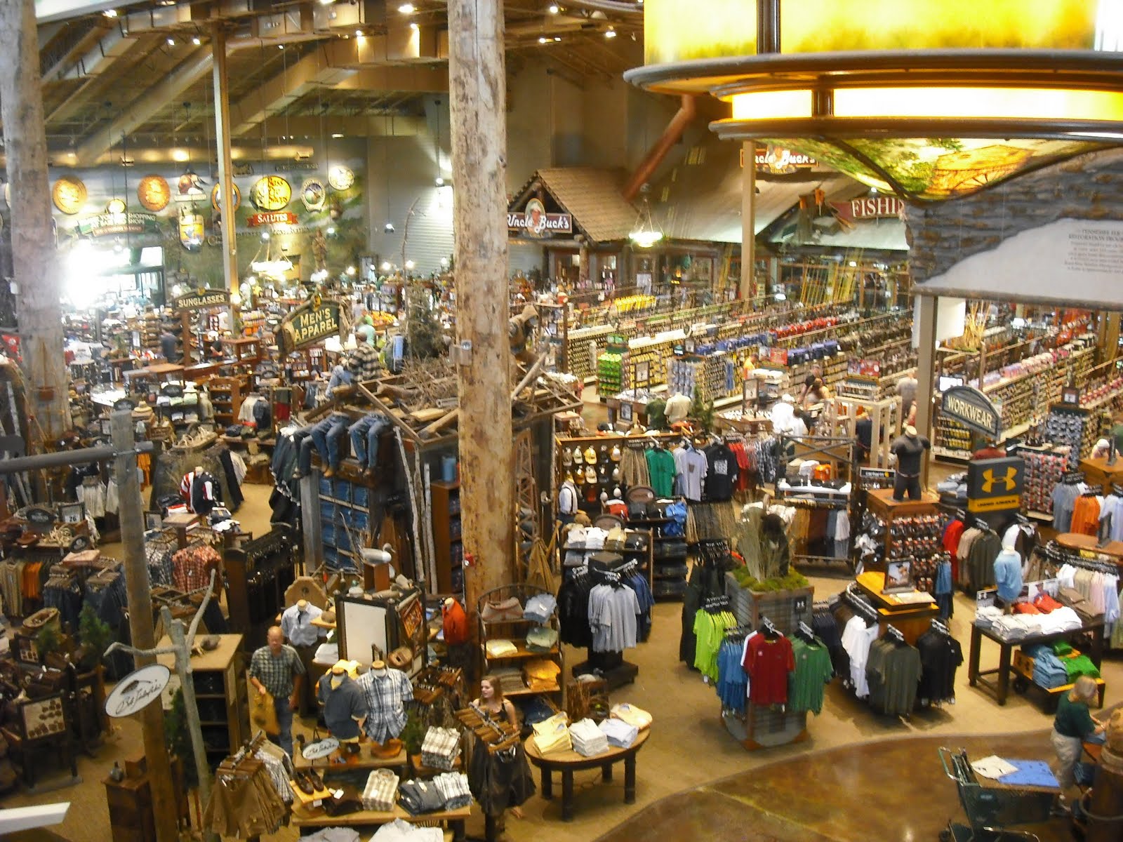 Kentucky Travels: Bass Pro Shop- Sevierville, TN
