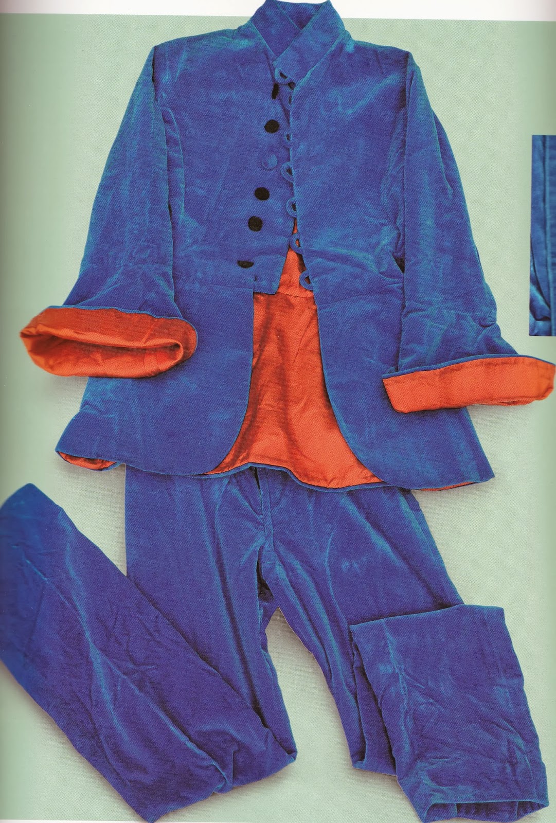 A Dandy In Aspic: The Fool, The Beatles and the Story of Apple Boutique